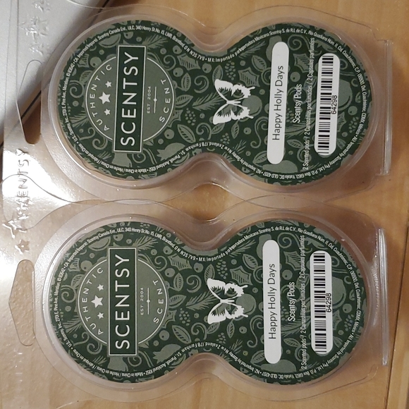 Scentsy | Other | Happy Holly Days Scentsy Pods | Poshmark